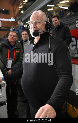 Schwenningen, Deutschland. 10th Dec, 2023. (v.l.n.r.) Cole Maier ...