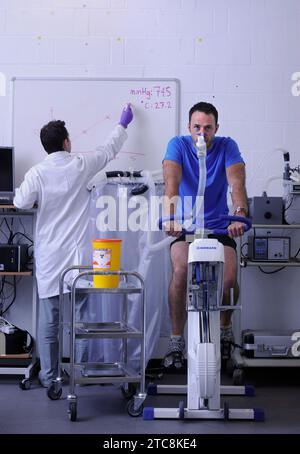 Sport and Exercise Science Phd students monitor Human Physiology at the ...