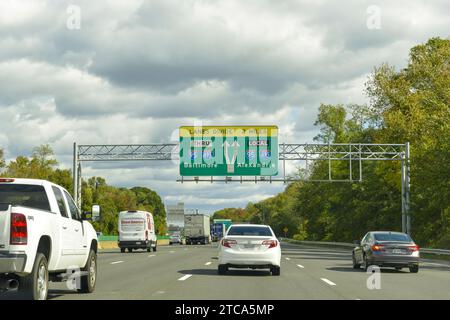 On Interstate 495 which is the ring-road around Washington DC Stock ...