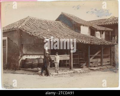 Havana (Cuba), 1896. Cuban War. Disembarkation of the Luzon Battalion ...
