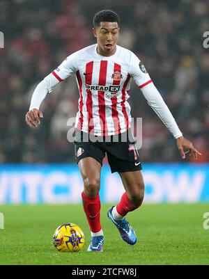 Jobe Bellingham of Sunderland in action with Middlesbrough's Hayden ...