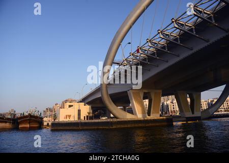 The Infinity bridge in Dubai, UAE Stock Photo - Alamy