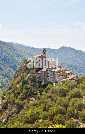 Peillon Village, South of France. 30th August 2019. Panoramic view of ...