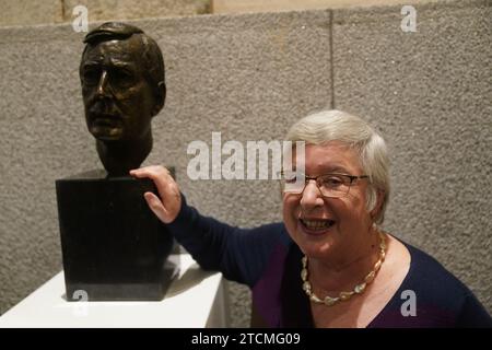 Lord Trimble's widow, Lady Daphne and their daughter Vicky and son ...