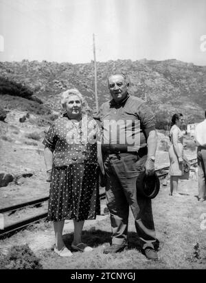 Muxía (La Coruña), July 1962. Don Santiago Bernabéu dedicated himself ...