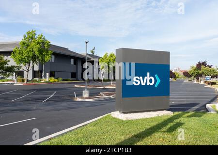 Silicon Valley Bank (SVB) office in Santa Clara, California, USA Stock ...