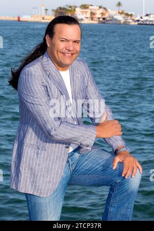 Alicante 10/18/2013 Nilo Manrique photo Juan Carlos Soler Archdc ...