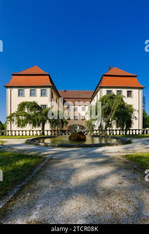 Geislingen moated castle, three-winged moated castle complex, former ...
