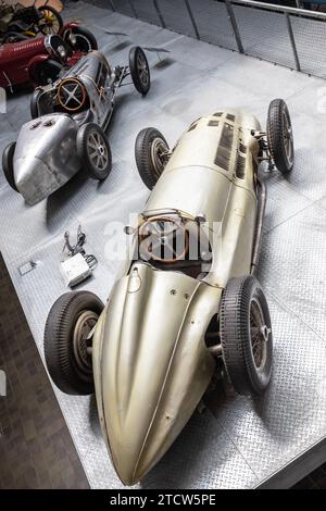 The Mercedes W154 was a Grand Prix racing car used in the 1930s, and it ...