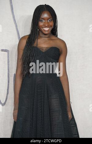 POOR THINGS (2023) SUZY BEMBA YORGOS LANTHIMOS (DIR) SEARCHLIGHT ...