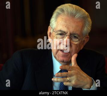 madrid, 27-2-2014.-interview with mario monti.-photo ernesto acute ...