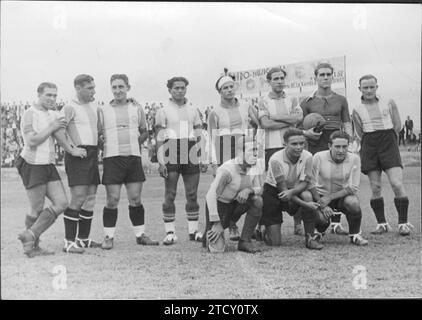 Barcelona Spanish players during 1935. Credit: Album / Archivo ABC ...