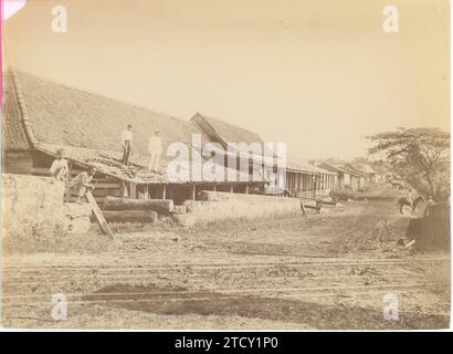 Havana (Cuba), 1896. Cuban War. Disembarkation of the Luzon Battalion ...