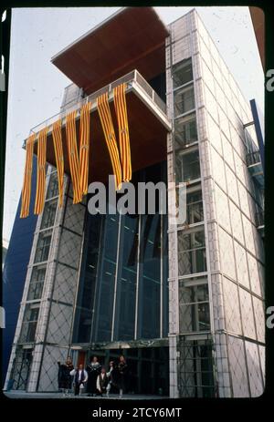 Seville, April 1992. Universal Exhibition of Seville 1992. In the image ...
