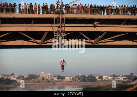 15 December 2023, Iraq, Baghdad: Military cadets of the Iraqi Military ...