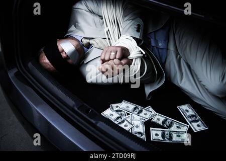 Man, car abduction and money for crime, ransom and negotiation in ...