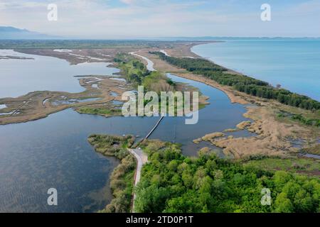 Lagune, Lagunen, Sumpfgebiet, Feuchtgebiet, Sümpfe, Naturreservat Kune ...