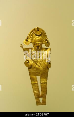 Figure of gold, Museo del Oro, Bogota, Columbia Stock Photo - Alamy