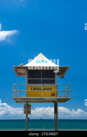 Australian Lifeguard Service, lifeguard hut station elevated on Palm ...