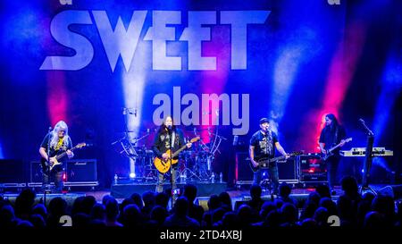 The Sweet on stage at The Apex Stock Photo - Alamy