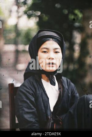 Tonkin, Indochina A young girl, teeth lacquered black, Human beings ...