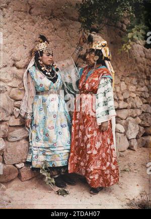 Bou Saada, Algeria two dancers from the Naïl Ouled tribe , 1909 or 1910 ...