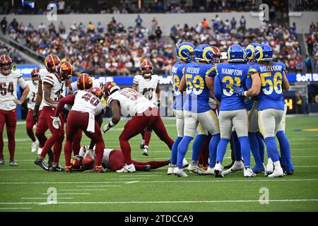 Los Angeles Rams special teams coordinator Chase Blackburn talks with ...