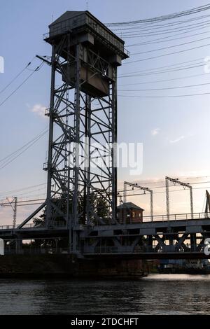 Silhouette of Two-Tiered bridge in Kaliningrad, Russia Stock Photo - Alamy