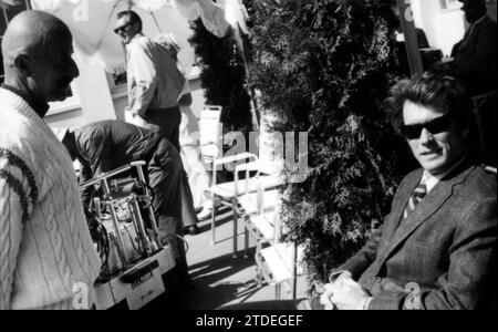 Make-Up Man GORDON BAU and CLINT EASTWOOD on set location candid photo ...