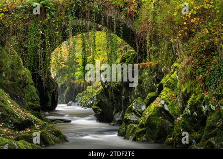 Penmachno Roman Bridge, Snowdonia, Wales, United Kingdom, Europe Stock ...