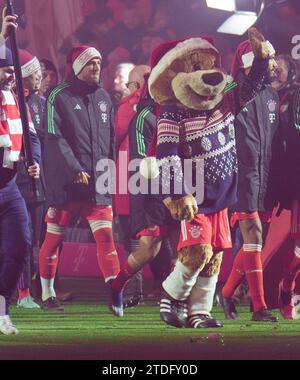 FCB mascot Bernie, Maskottchen, in the match FC BAYERN MUENCHEN - RB ...