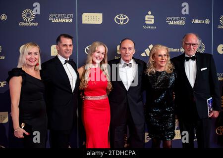 Eberhard Gienger (Turner, CDU Politiker, links), Sophia Gienger ...