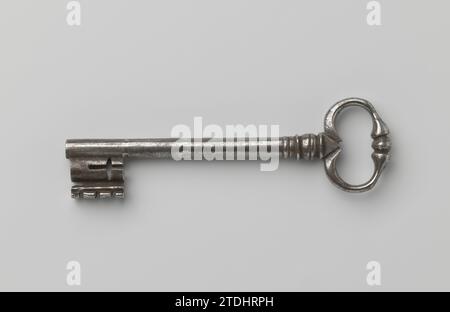 Pipe key, c. 1600 - c. 1699 Pipe key whose oval eye consists of two ...