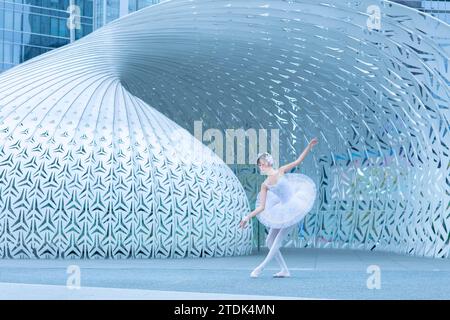 Ballet at monumental buildings Stock Photo - Alamy
