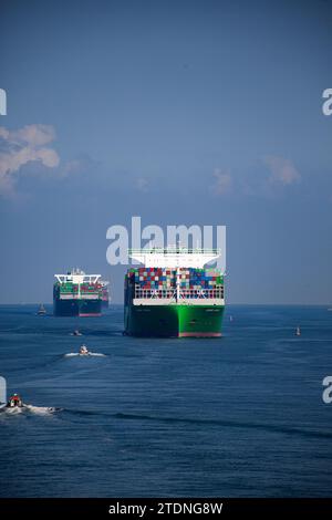 Container boat in Suez canal Stock Photo - Alamy