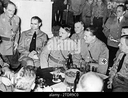 ADOLF HITLER about 1938 with Rudolf Hess saluting to his right Stock ...