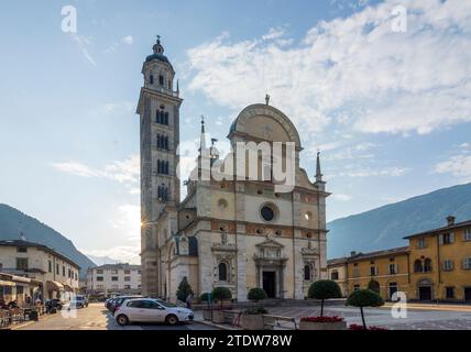 Tirano: church Basilica Madonna di Tirano, train of Bernina line of the ...