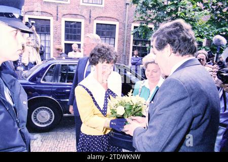 HRH Princess Margriet and Mayor Elizabeth Schmitz at Frans Hals Museum ...