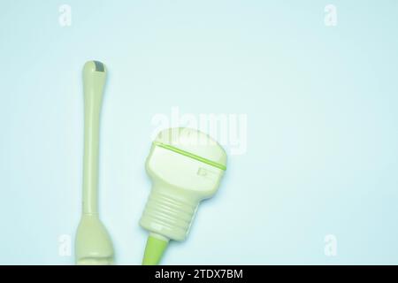 Ultrasonic transducers on light background, flat lay Stock Photo - Alamy