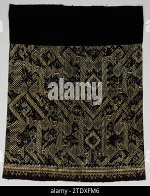 Doek, Anonymous, 1900 - 1949 Cloth with animal figures. Laos cotton ...