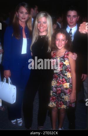 A VERY BRADY SEQUEL, Olivia Hack, Christine Taylor, 1996, (c)Paramount ...