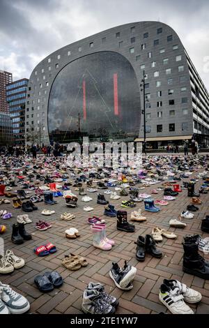 ROTTERDAM - Eight thousand pairs of shoes are displayed on De ...