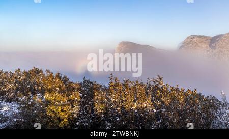 CHONGQING, CHINA - DECEMBER 20, 2023 - A sunset and sea of clouds is ...