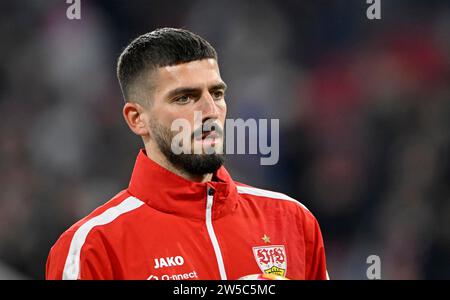 Goalkeeper Fabian Bredlow VfB Stuttgart (01) portrait, Adidas Derbystar ...