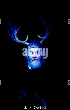 Benjamin Luxon (Sir John Falstaff) in FALSTAFF at English National ...