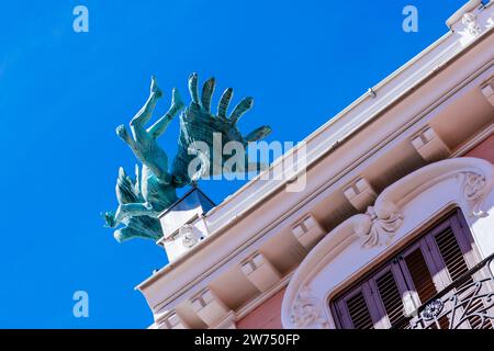 Fall of Icarus, bronze sculpture by the sculptor Igor Mitoraj ...