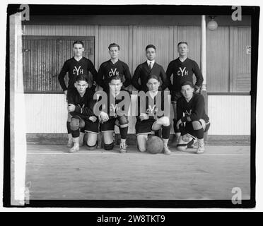 Yankee group, 1921 Stock Photo - Alamy