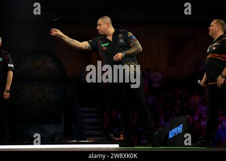 Boris Krcmar in action against Gary Anderson (left) on day twelve of ...