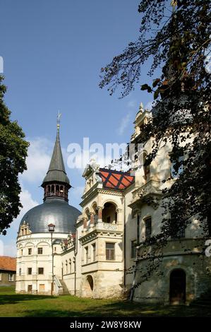 Schoenfeld Castle near Grossenhain Stock Photo - Alamy
