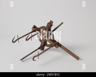 Model of a Spinning Wheel for Spun Yarn, Model of a spinning yarn ...